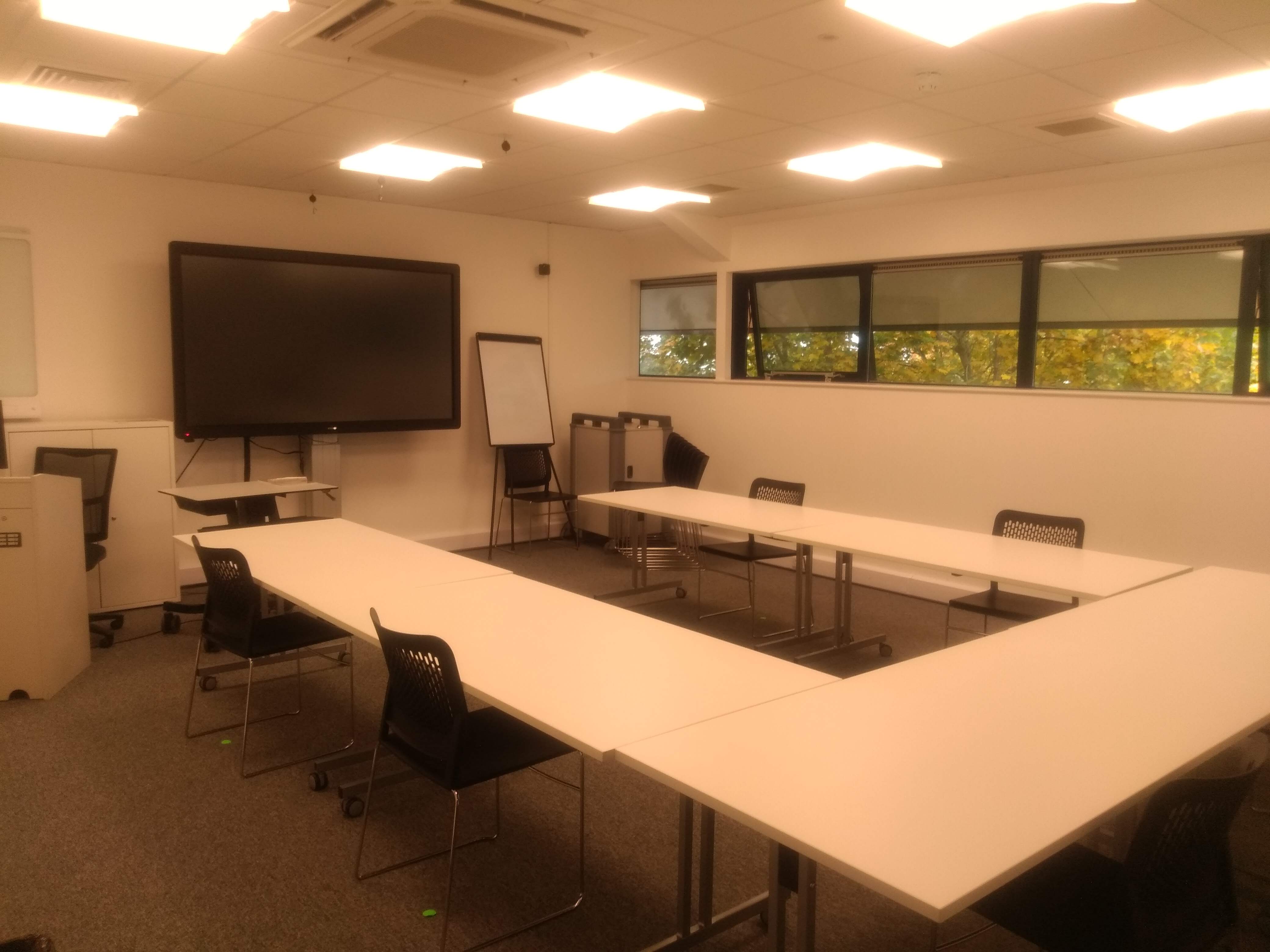 Rooms with IT equipment | Support and Information Zone